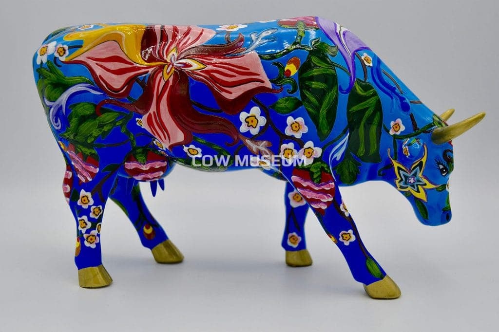 Birtha (medium ceramic) -Cow parade medium ceramic collection